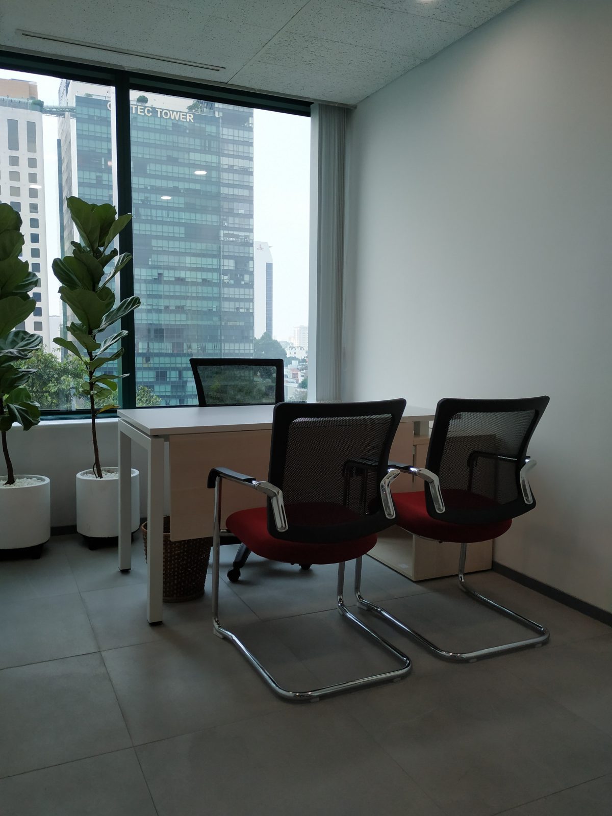 The Economic and Commercial Office of Spain in HCMC relocates, opens ...